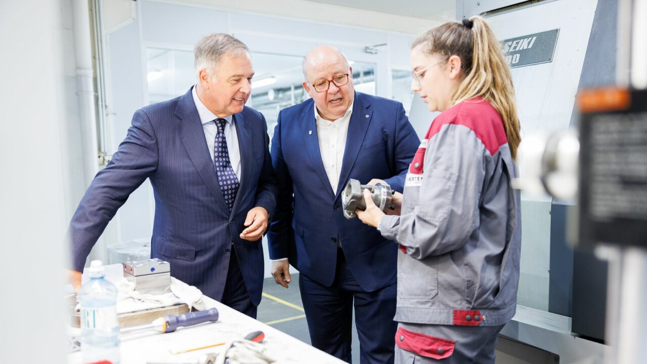 Walter Ruck besucht die Merten-Gruppe in Wien | Wirtschaftsbund Wien | Alle Kraft der Wirtschaft.